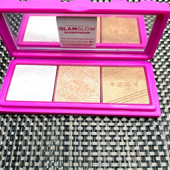 GLAMGLOW | Makeup | Glowpowder Hyaluronic Acid Infused Glow ...